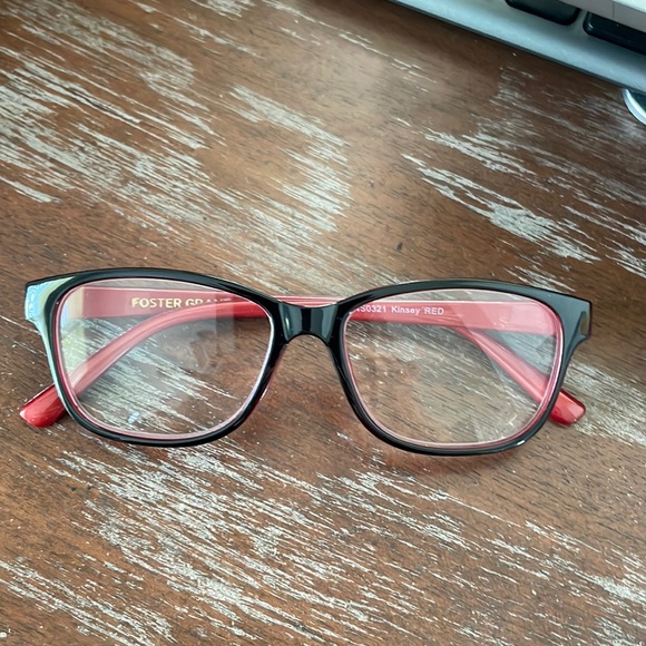Foster Grant | Accessories | Foster Grant Kinsey Red And Black Ns32 125 ...